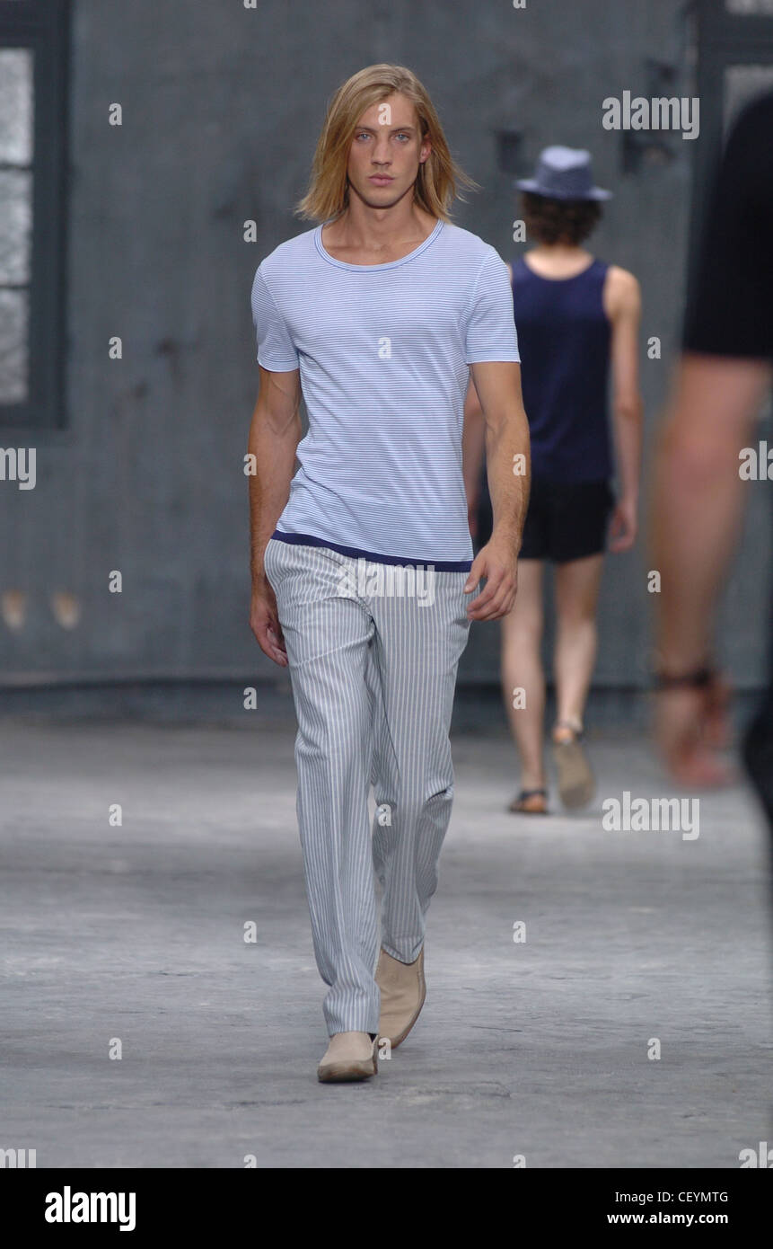 Blond male model wearing blue shirt hi-res stock photography and images ...