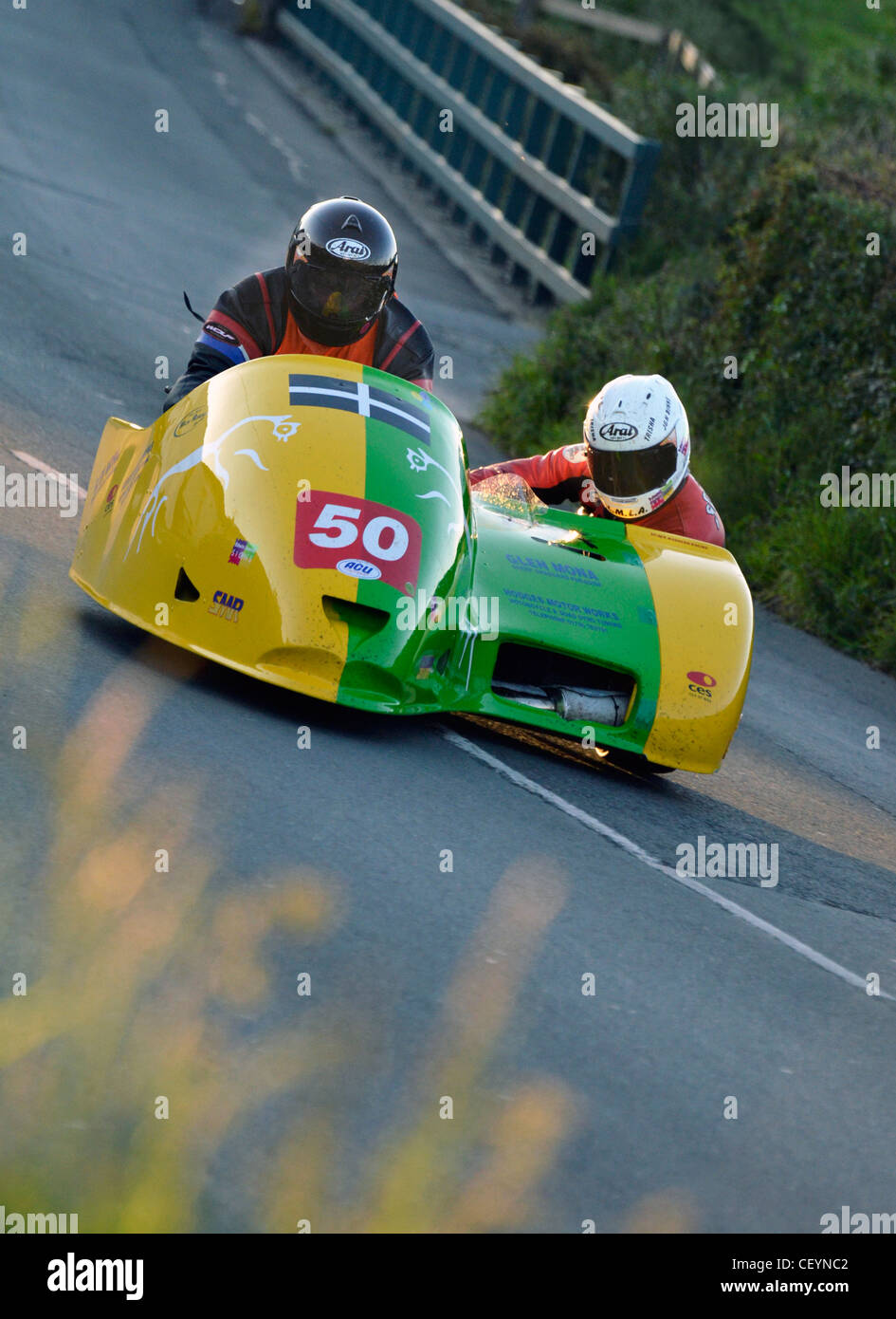 side car racing at ginger hall isle of man TT Stock Photo - Alamy
