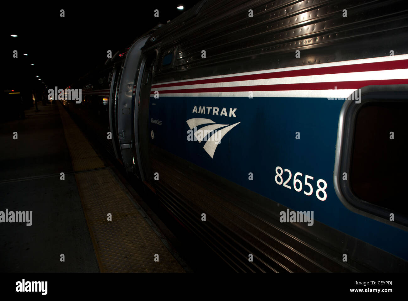 Amtrak at Washington Union Train Station Stock Photo - Alamy