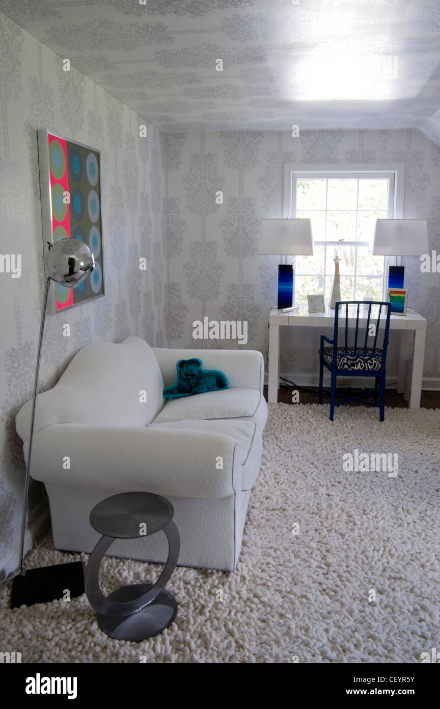 Amy Smilovic HouseSpare room Stock Photo - Alamy