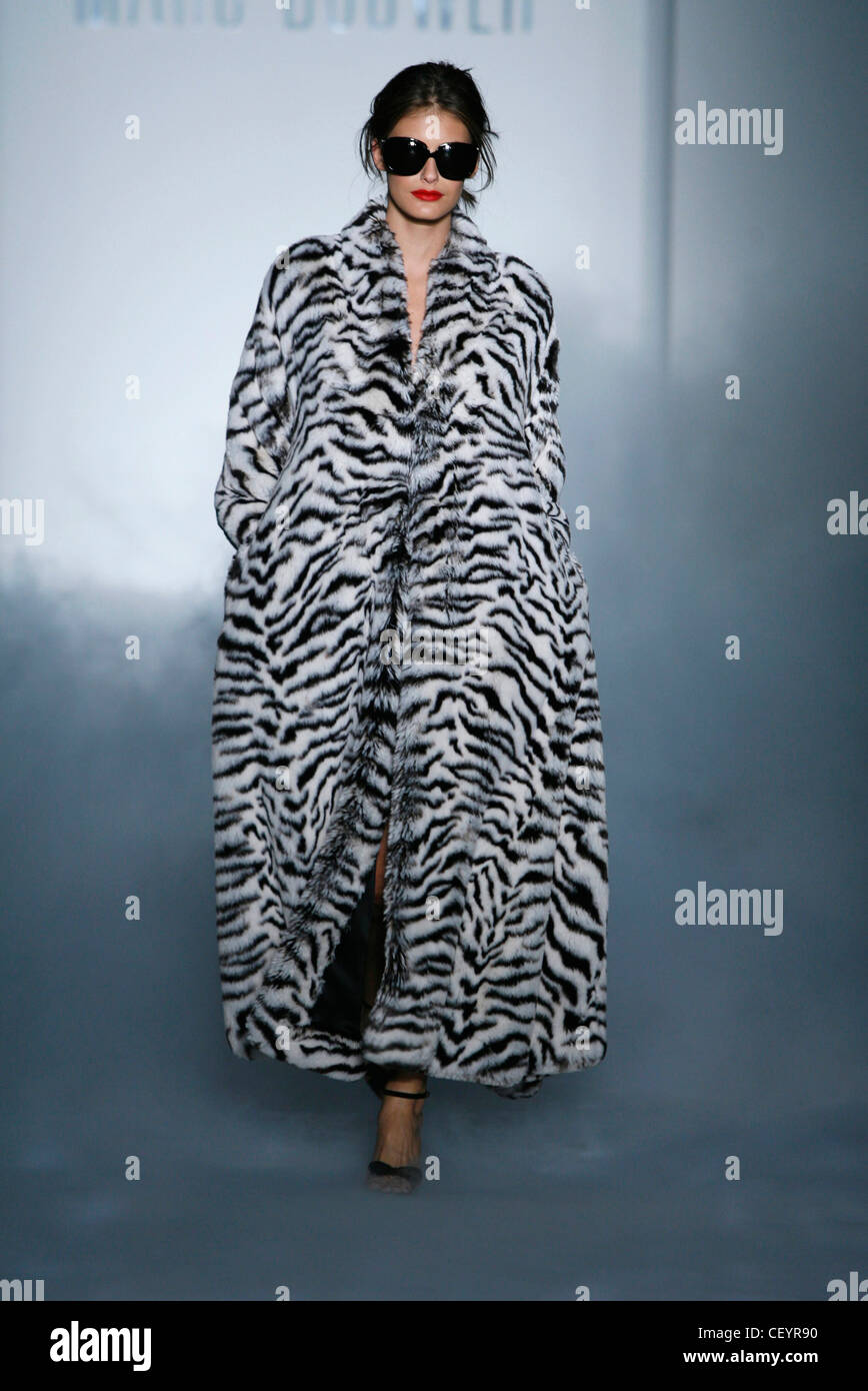 Marc bouwer fall winter 2008 hi-res stock photography and images - Alamy