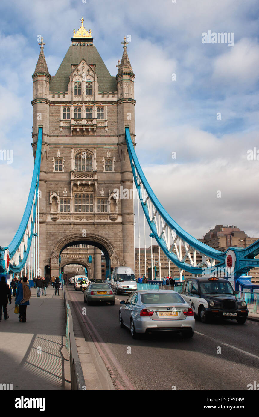 Crossing tower bridge hi-res stock photography and images - Alamy