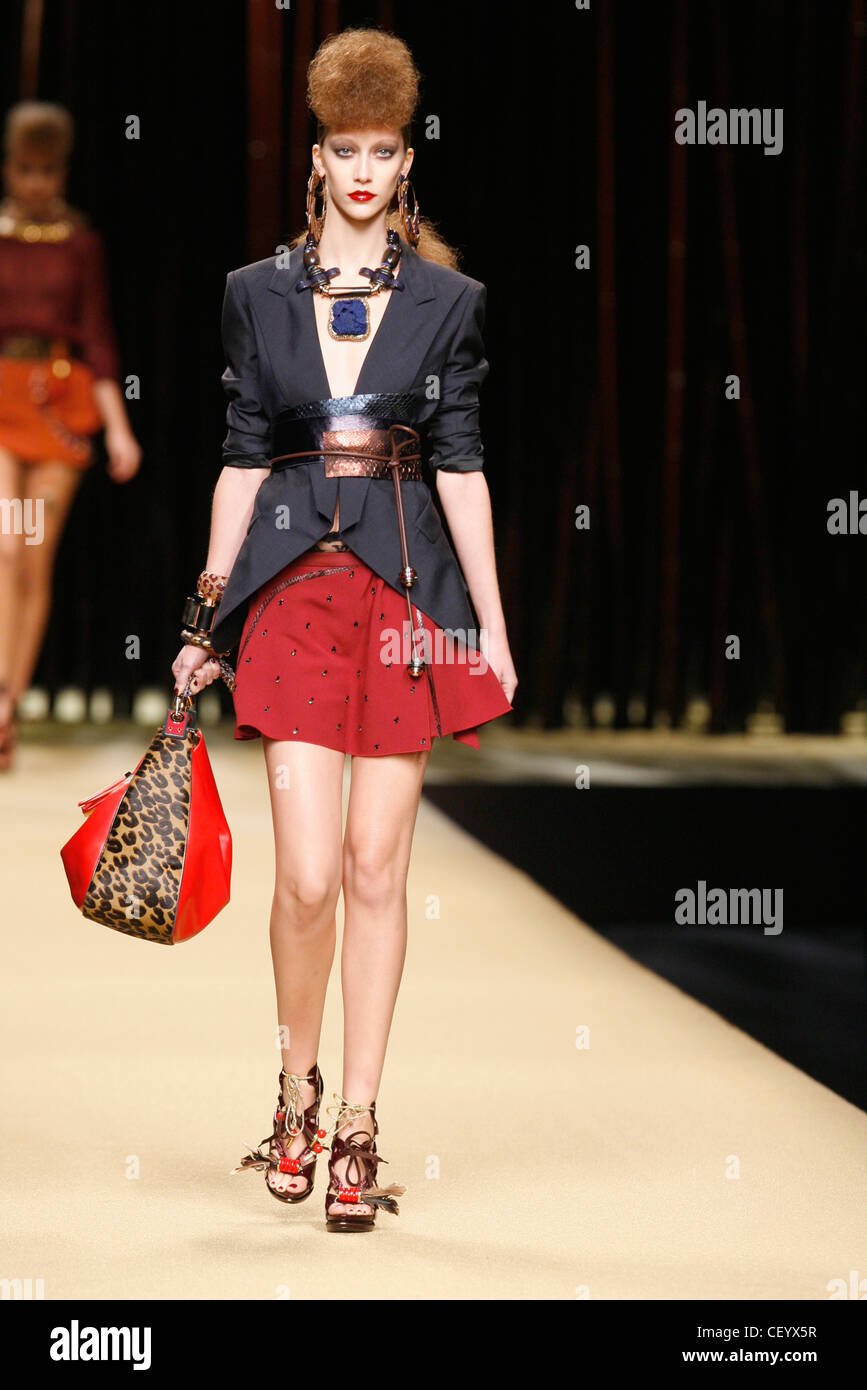 Backcombed hair hi-res stock photography and images - Alamy