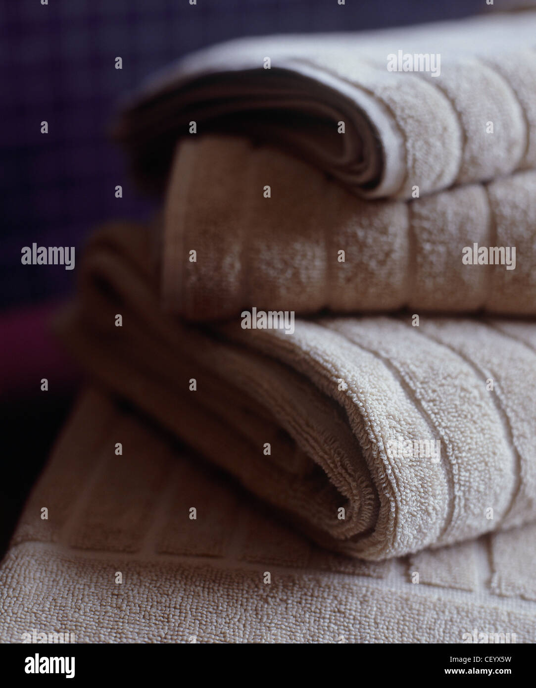 Towels textiles hi-res stock photography and images - Alamy