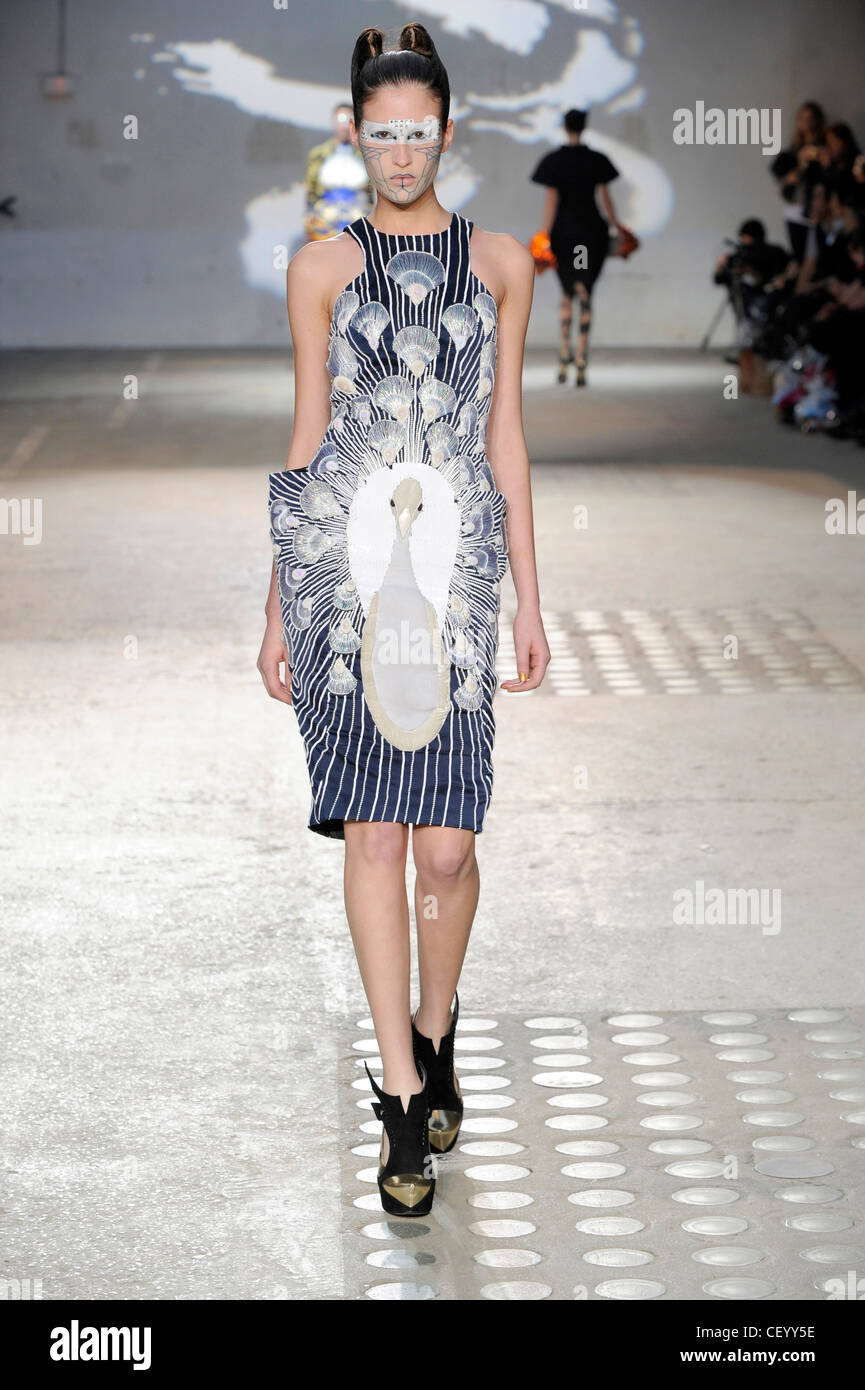 Manish Arora Paris Ready to Wear Autumn Winter female painted face mask ...