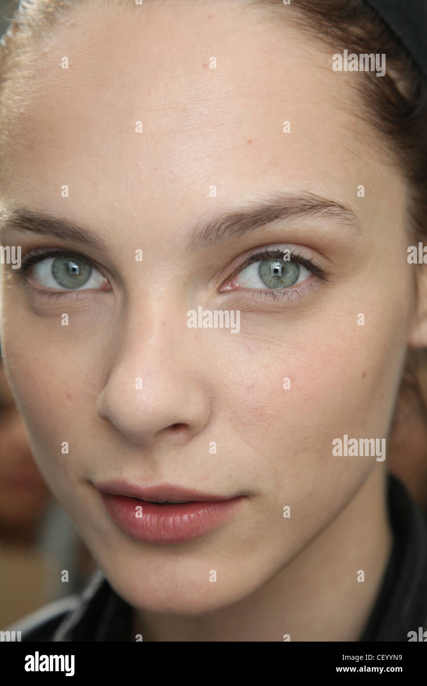 Margaret Howell Backstage London Ready to Wear Spring Summer Model ...