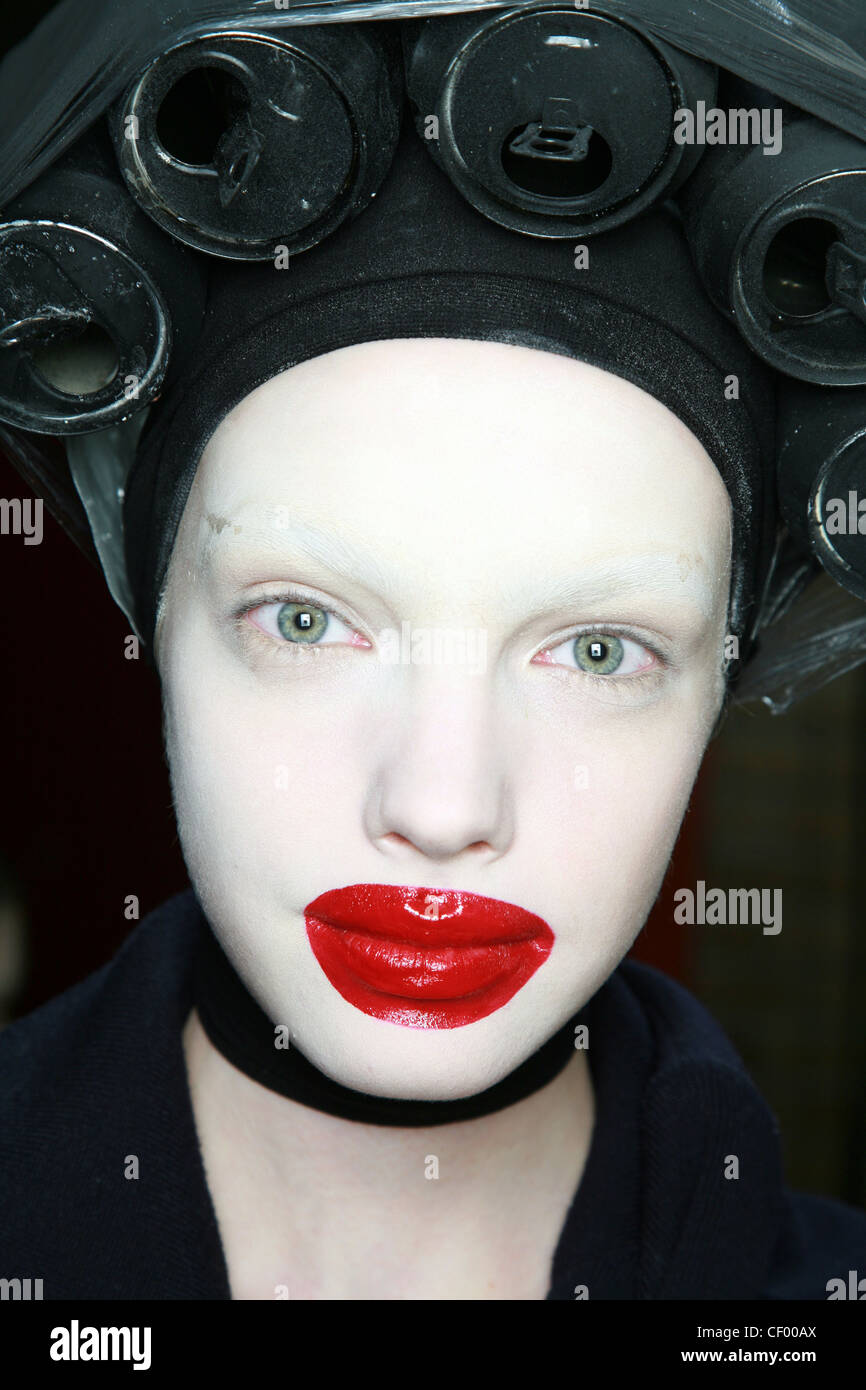 Female Mcqueen Flash Sales | www.valleyglass.com