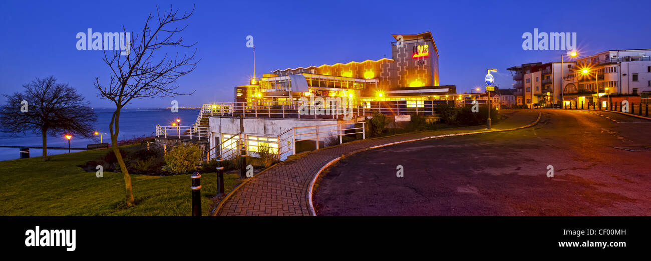 Cliffs pavilion hi-res stock photography and images - Alamy