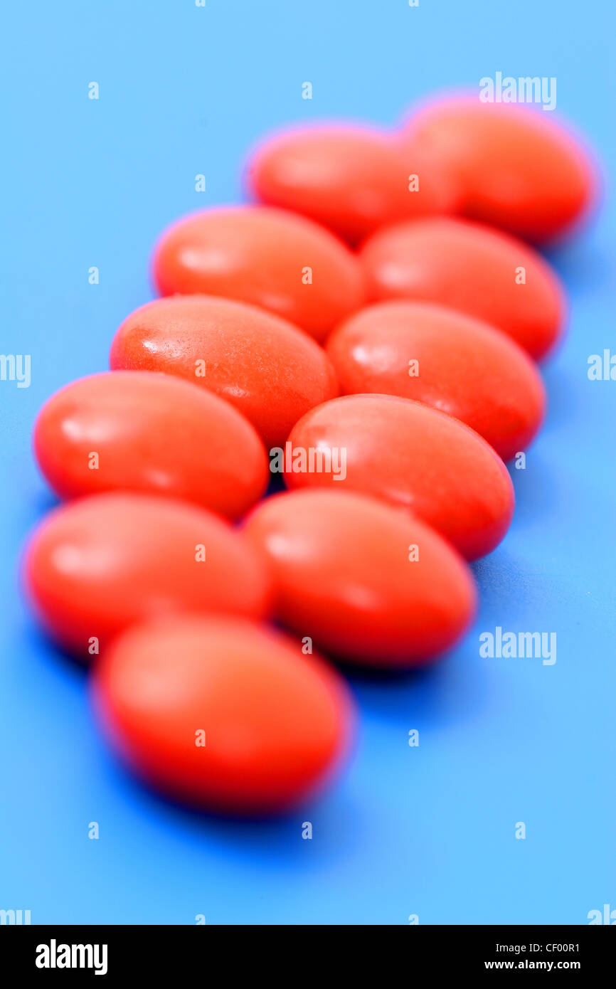 Coated tablets hi-res stock photography and images - Alamy