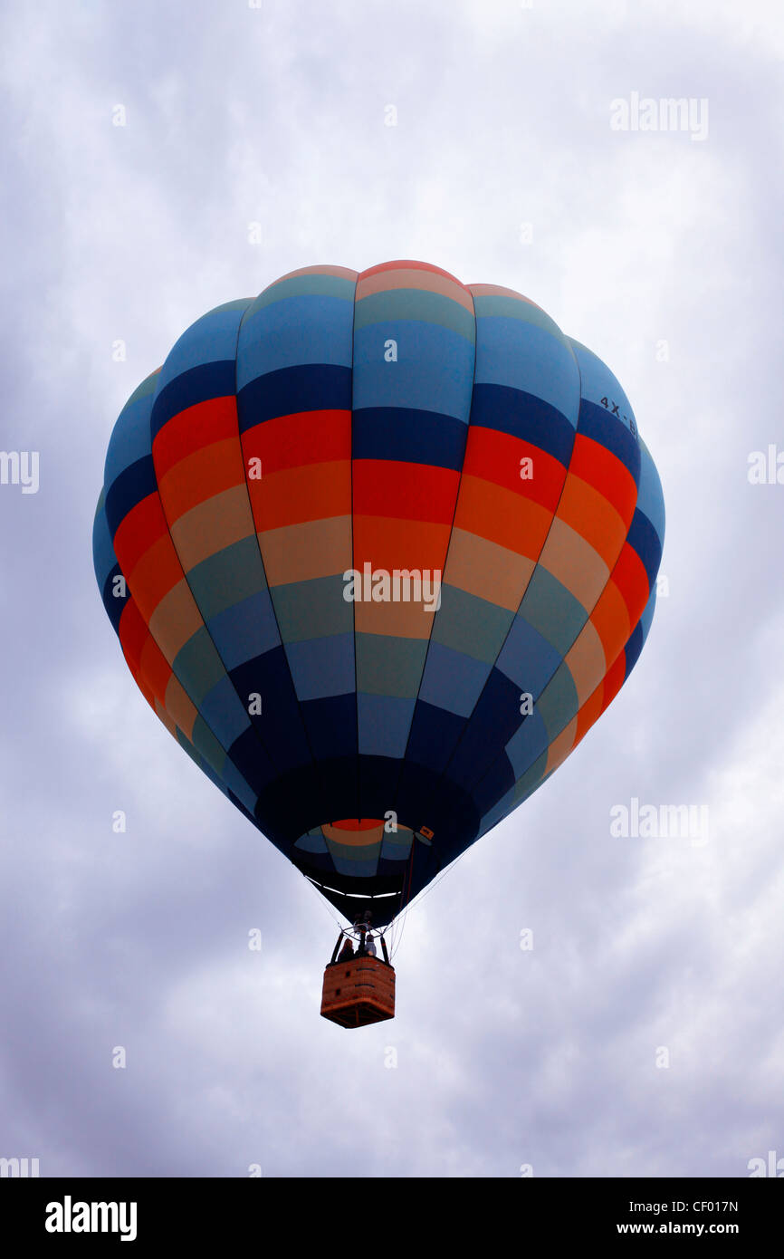 Hot air balloon in flight Stock Photo - Alamy