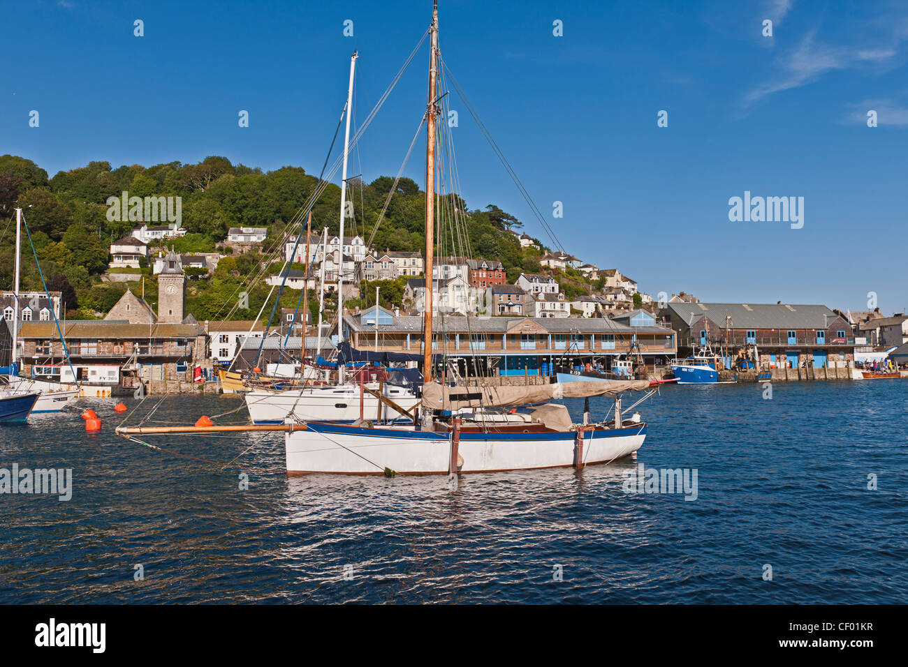 Looe, Looe Harbour, Cornwall, Great Britain, UK Stock Photo - Alamy