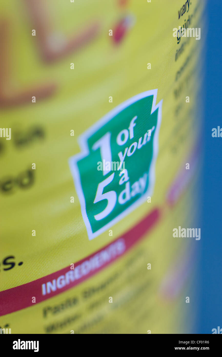 Nutrition label uk hi-res stock photography and images - Alamy