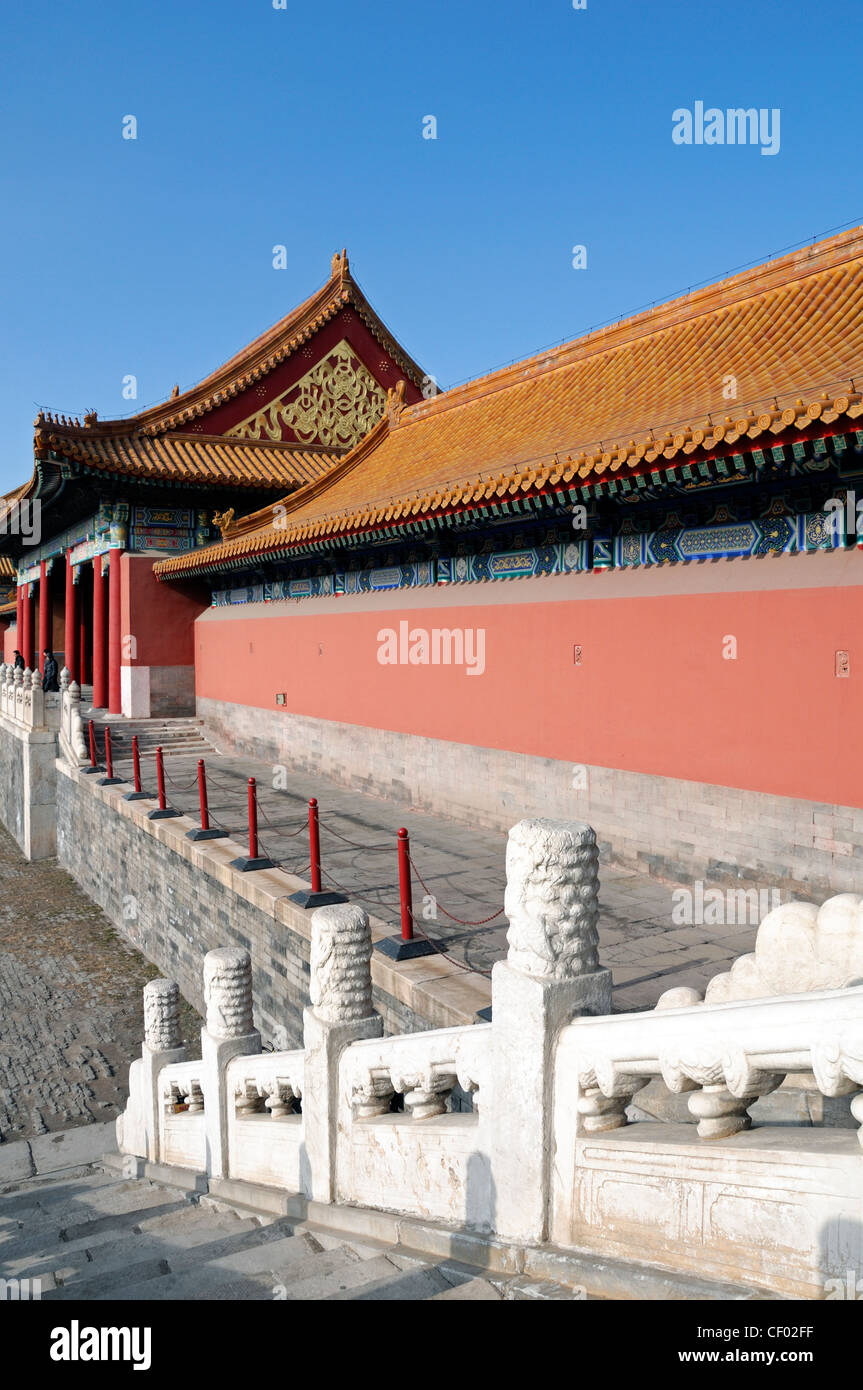 Marble terrace terraces steps stairs intricate detail Outer Court ...