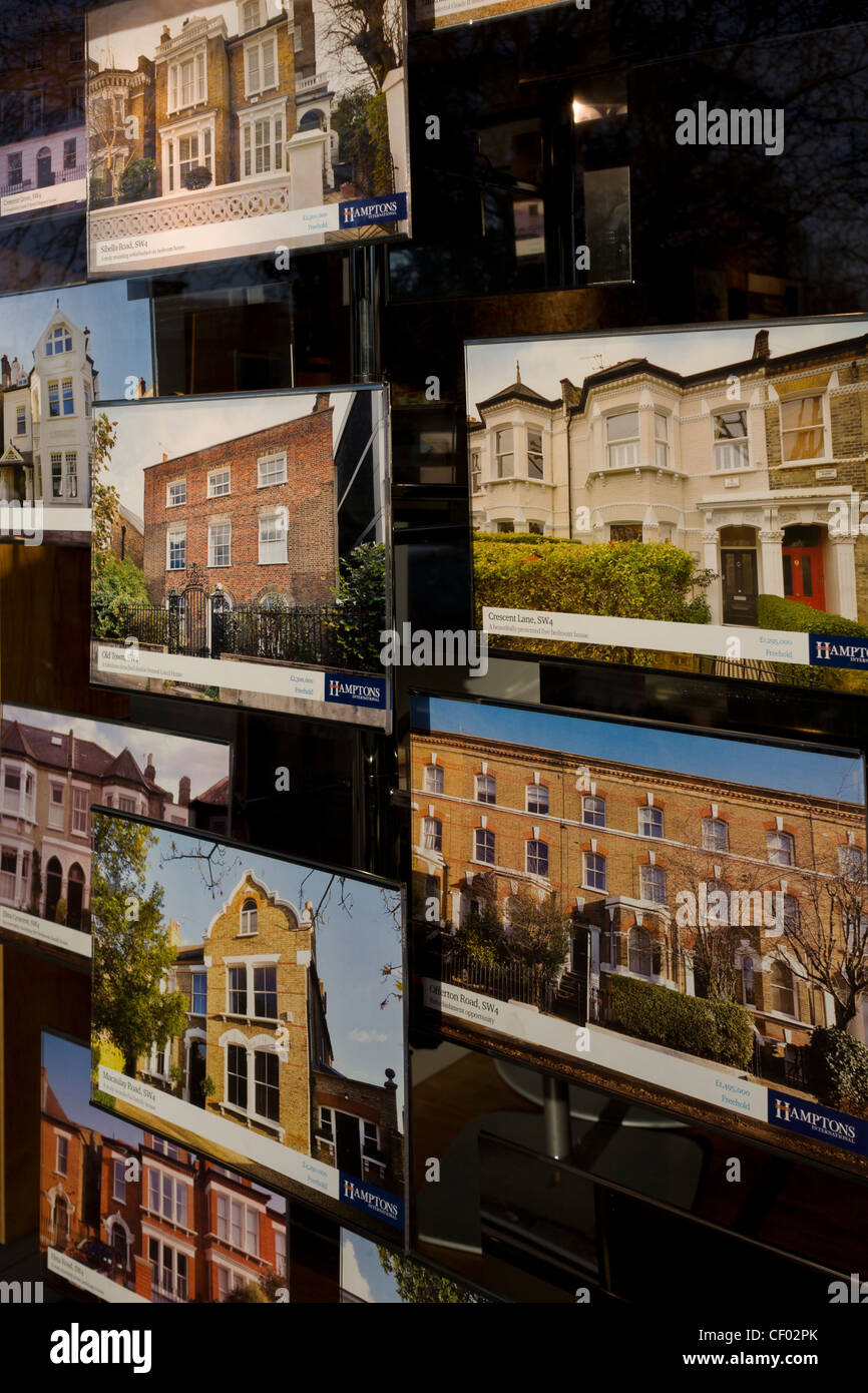 Clapham high street hi-res stock photography and images - Alamy