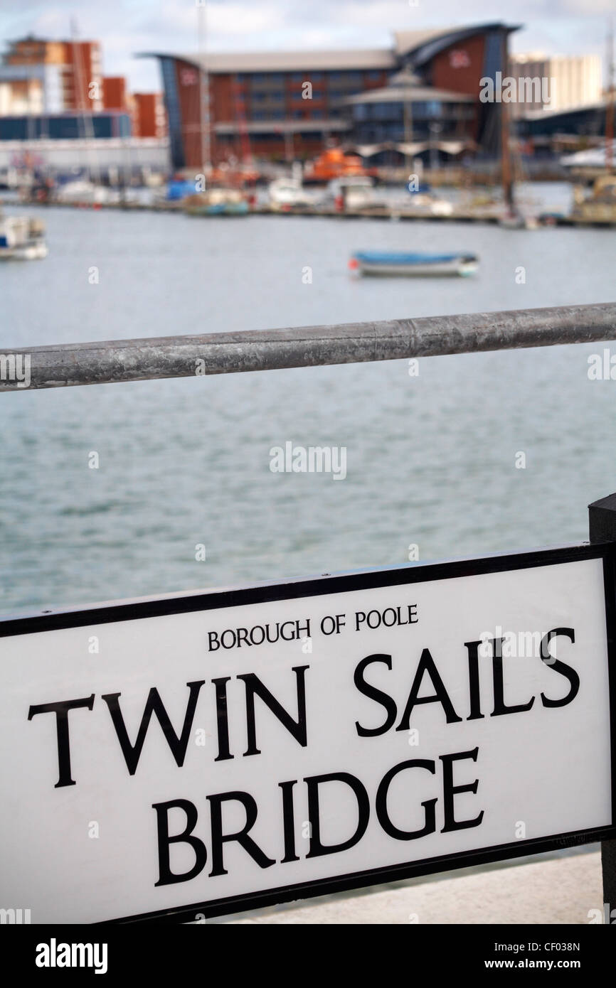Poole twin sails bridge sign hi-res stock photography and images - Alamy