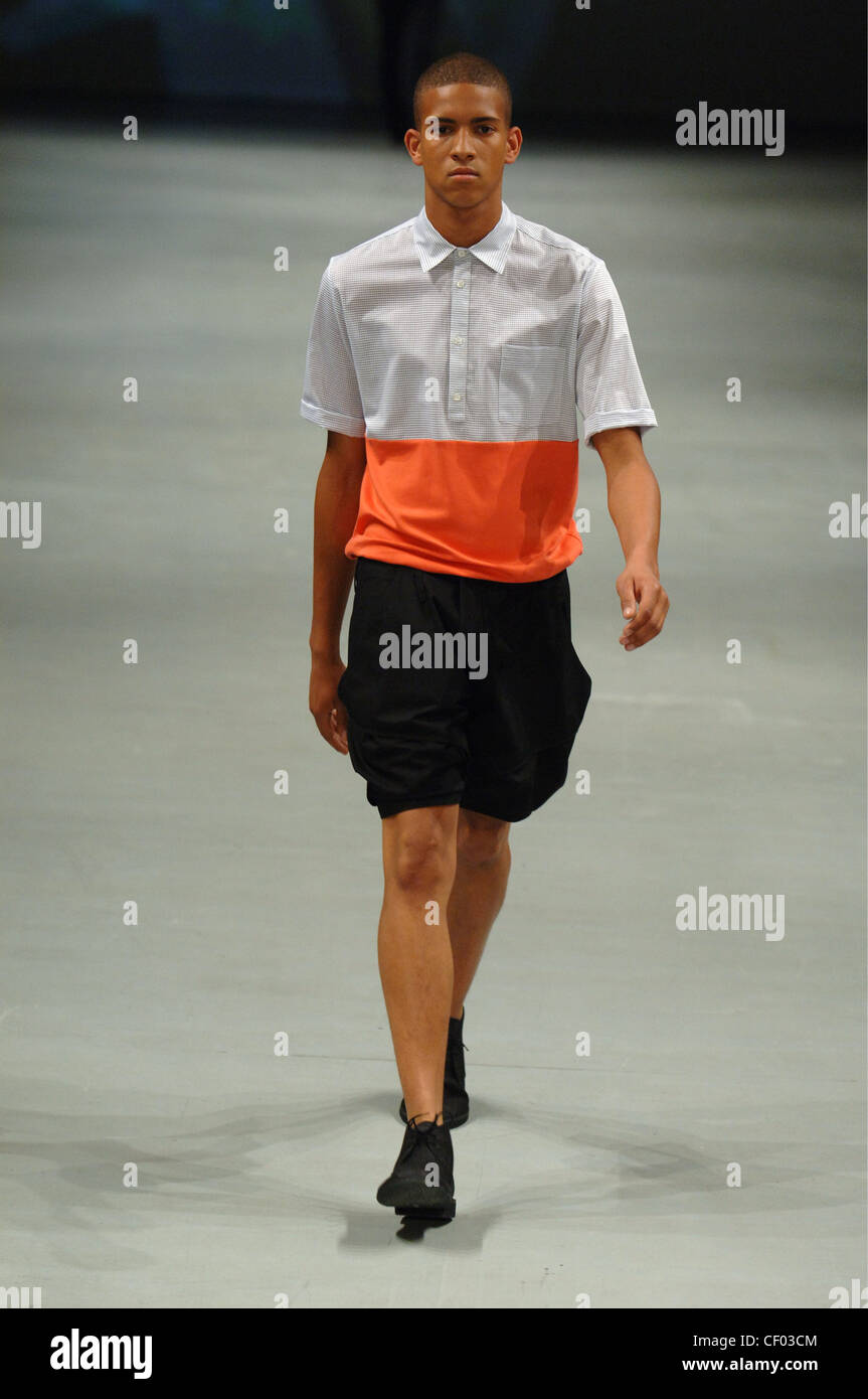 Raf Simons Paris Ready to Wear Menswear Spring Summer Afro caribbean ...