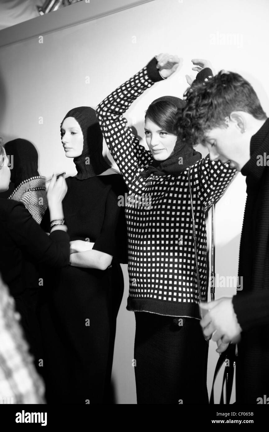 Fashion week fall winter Black and White Stock Photos & Images - Alamy