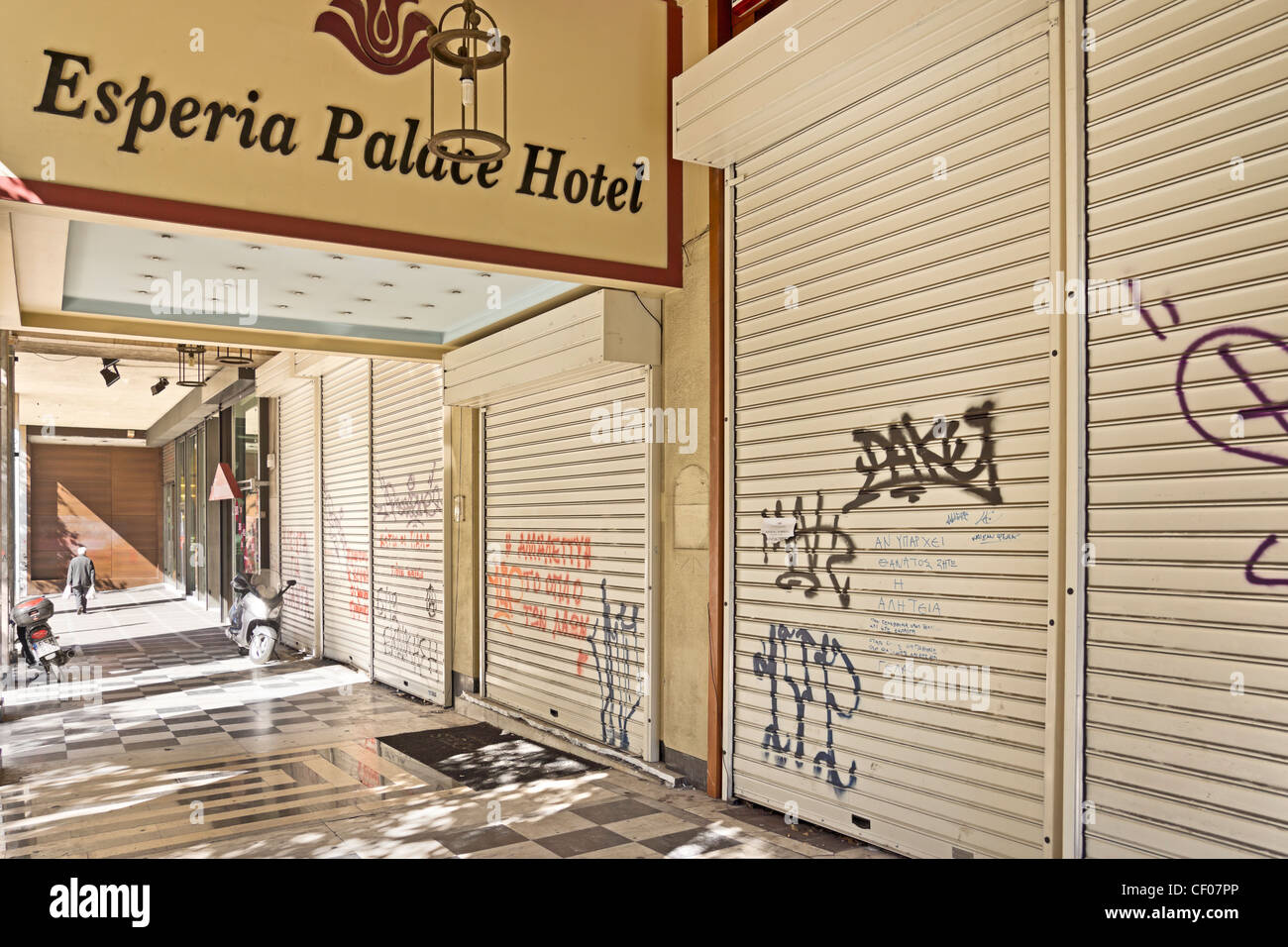 Esperia Palace Hotel graffiti in Athens, Greece Stock Photo - Alamy