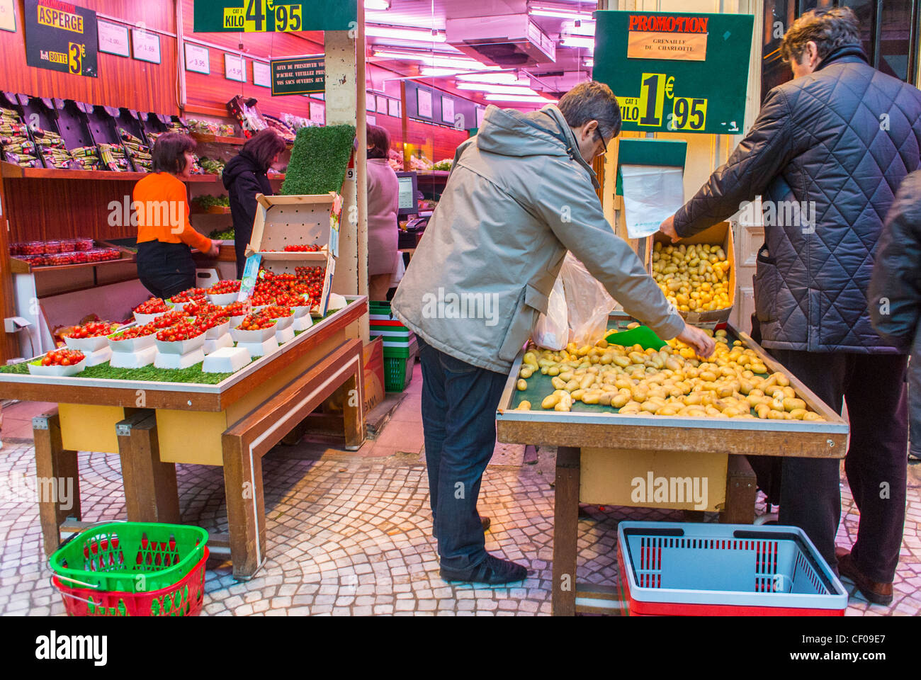 Paris, France, People Shopping in neighborhood grocery store vegetables ...