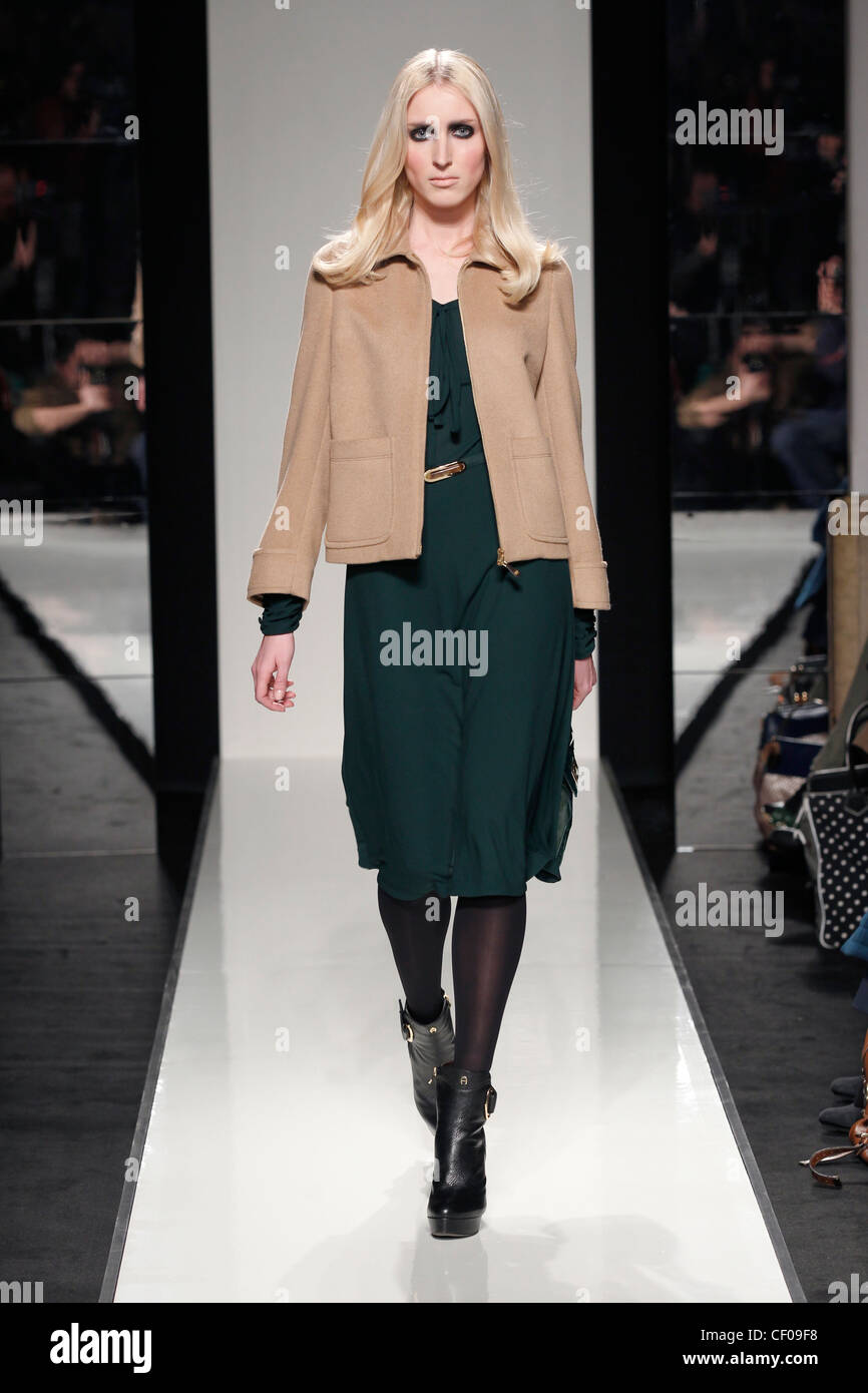Etienne aigner hi-res stock photography and images - Alamy