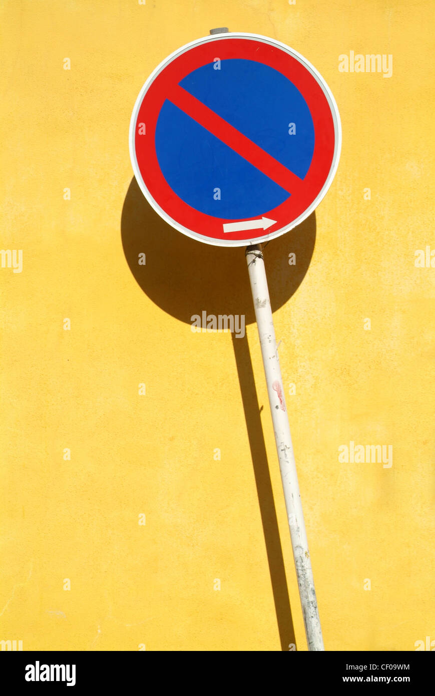 Símbolos de tránsito hi-res stock photography and images - Alamy