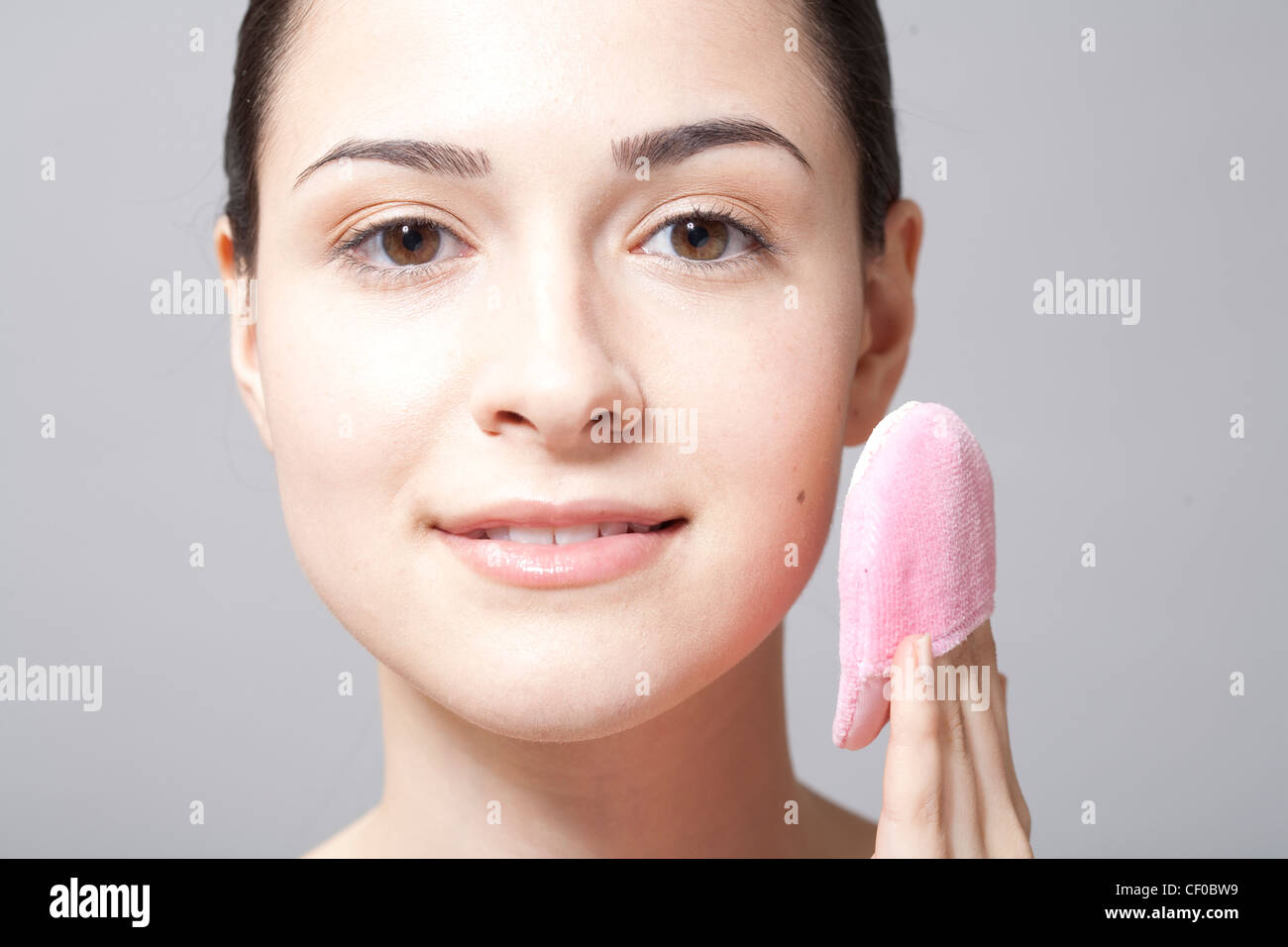 Step-by-Step Make Up Stock Photo - Alamy