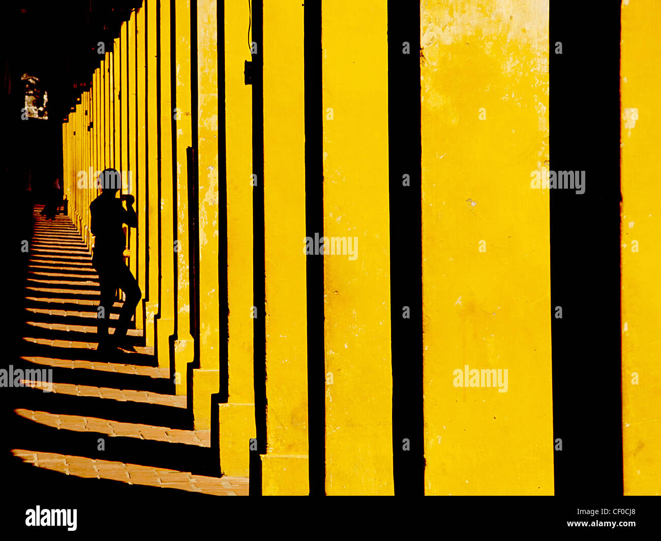 Silhouette lines hi-res stock photography and images - Alamy