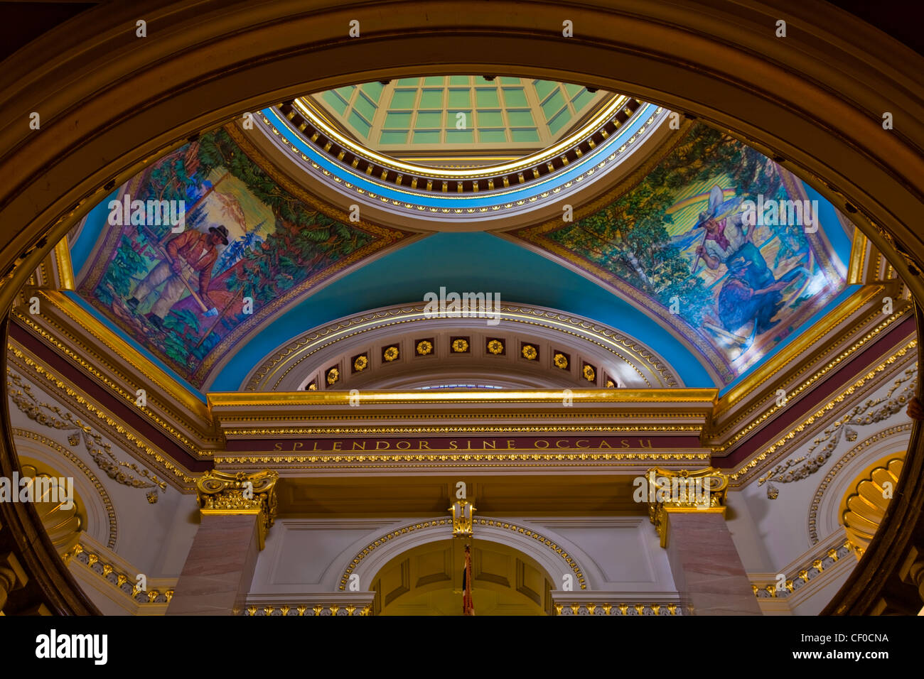 The rotunda of the British Columbia legislature building in Victoria ...