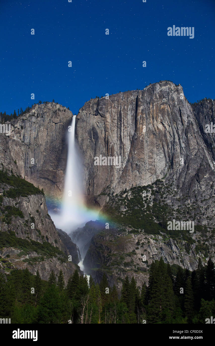 Moonbow hi-res stock photography and images - Alamy