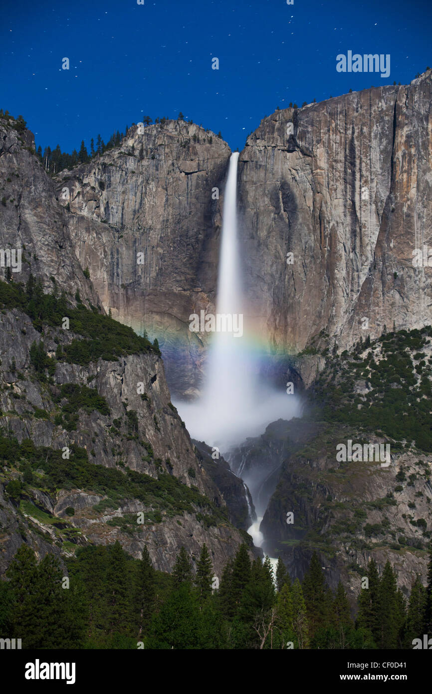 Moonbow hi-res stock photography and images - Alamy