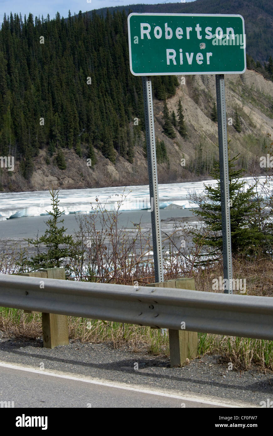 Robertson river sign hi-res stock photography and images - Alamy