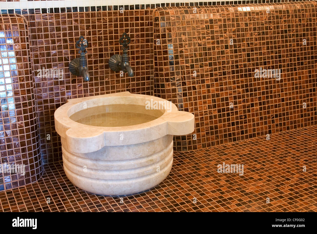 Turkish bath with ceramic tile in roman style Stock Photo - Alamy