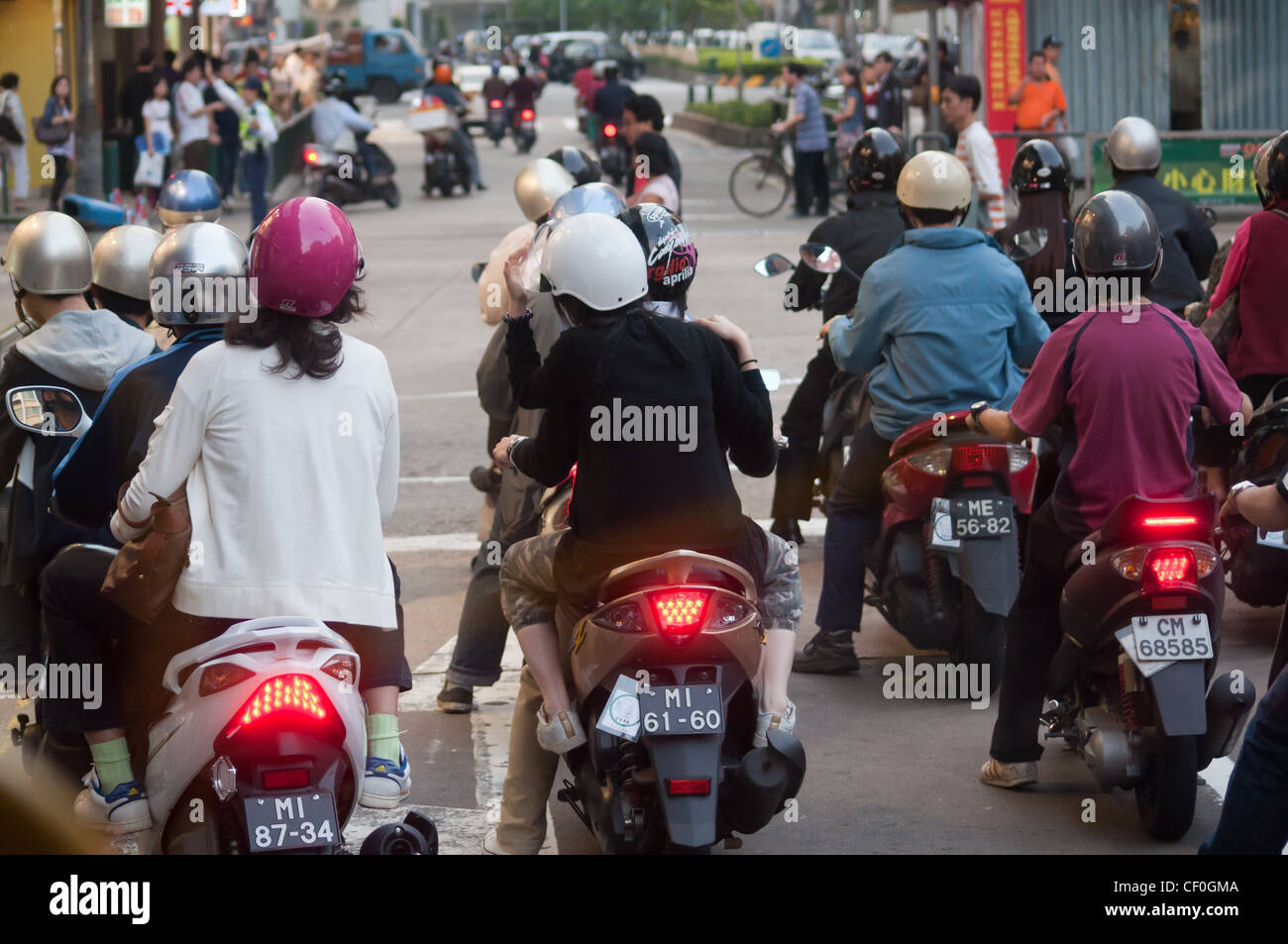 Motorcycle in red hi-res stock photography and images - Alamy