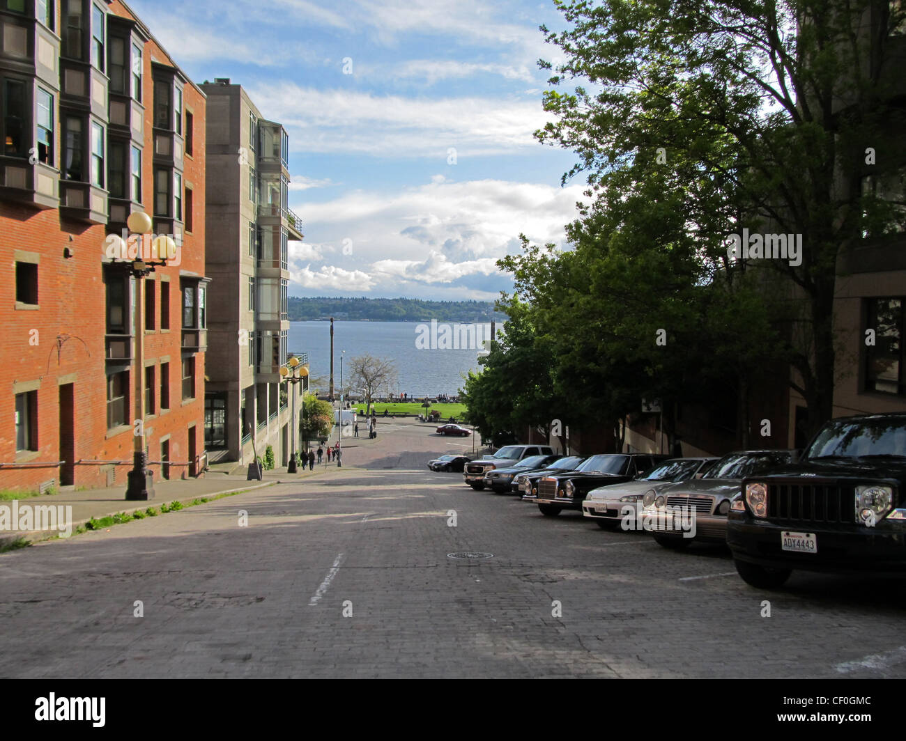 waterfront view, street view, and Puget Sound,downtown Seattle Stock ...