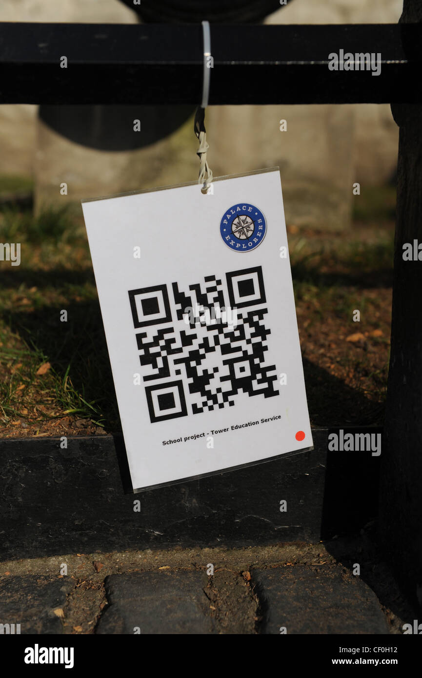Quick response code on a gun in the tower of london Stock Photo - Alamy