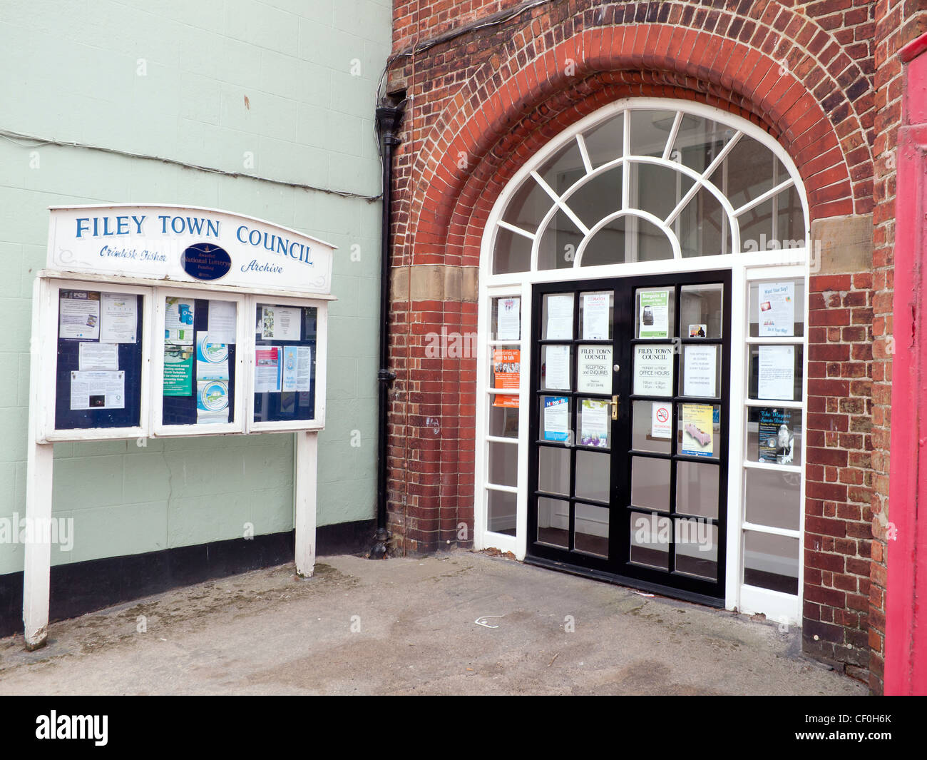 Filey town hi-res stock photography and images - Alamy