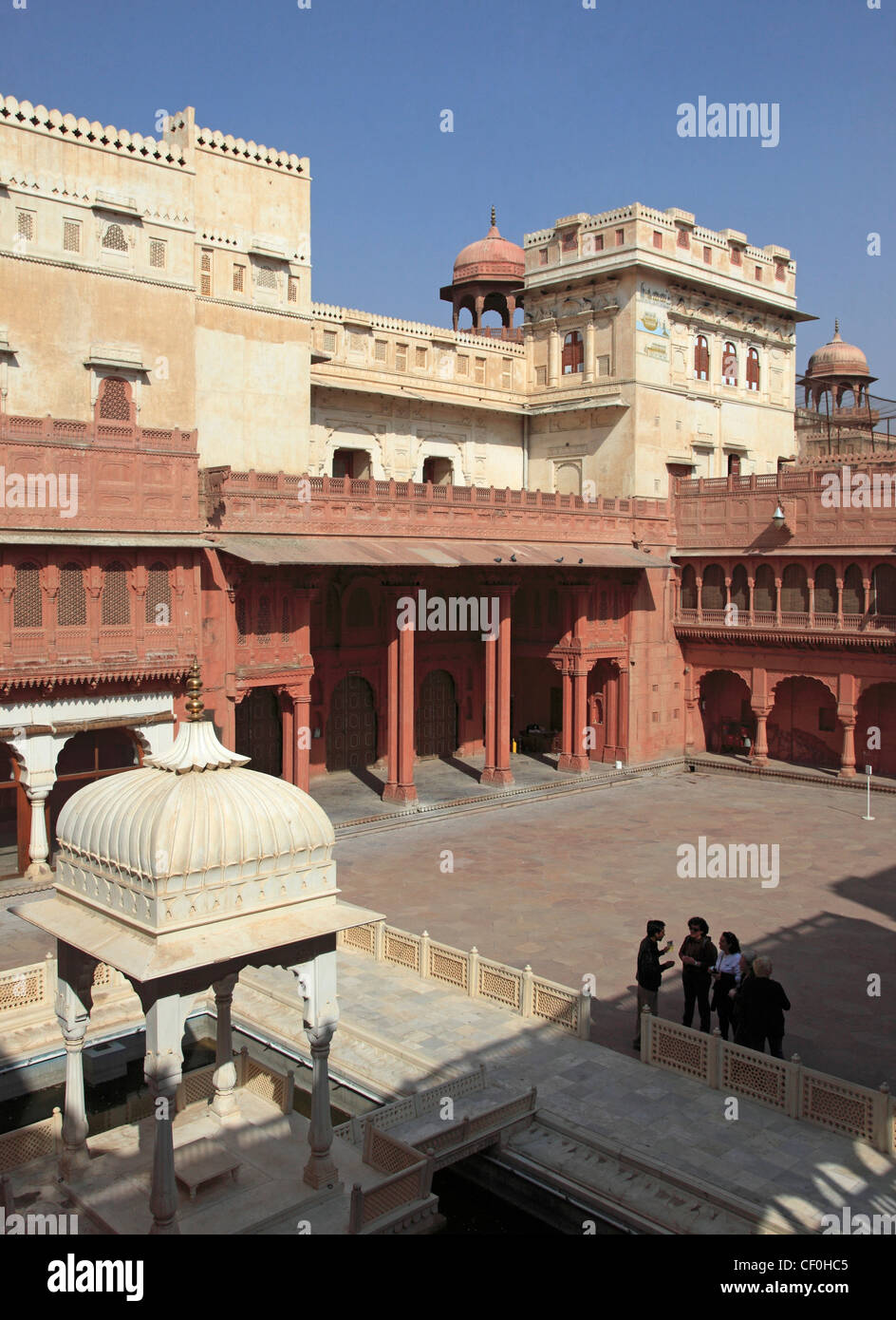 India, Rajasthan, Bikaner, Junagarh Fort, courtyard Stock Photo - Alamy