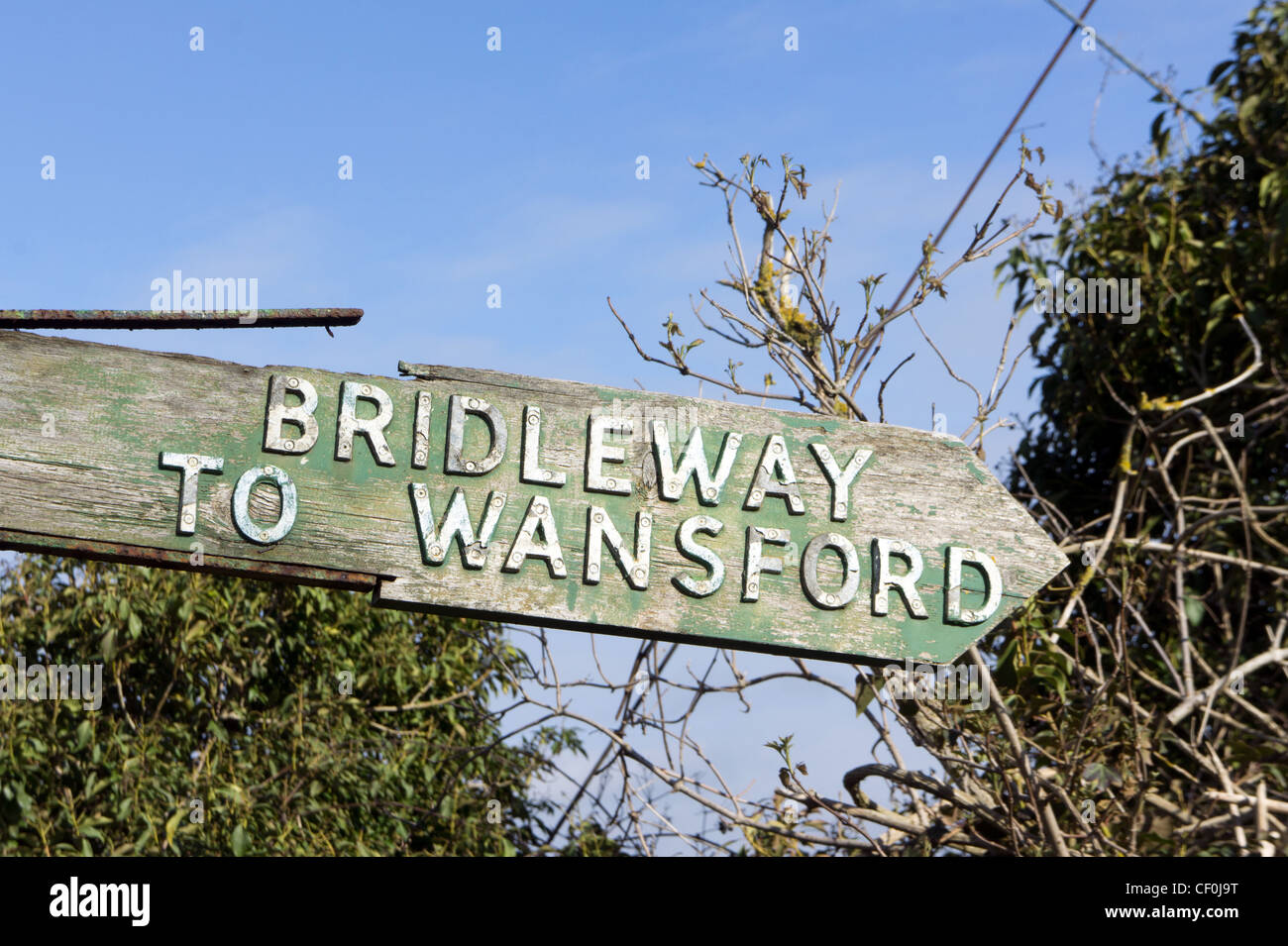Blue bridleway sign hi-res stock photography and images - Alamy