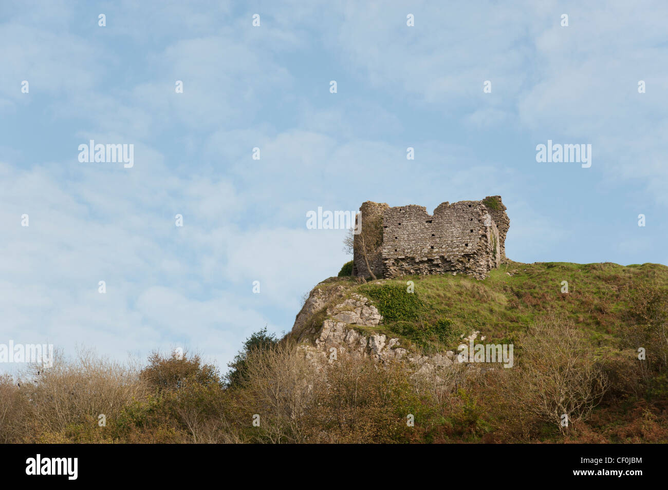 The ruins of Pennard Castle, Gower Peninsular, Wales Stock Photo - Alamy