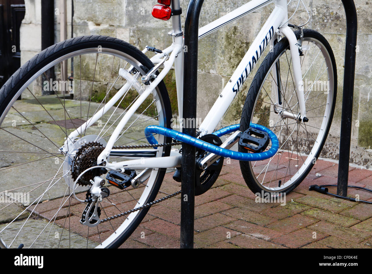 Heavy duty chain hi-res stock photography and images - Alamy