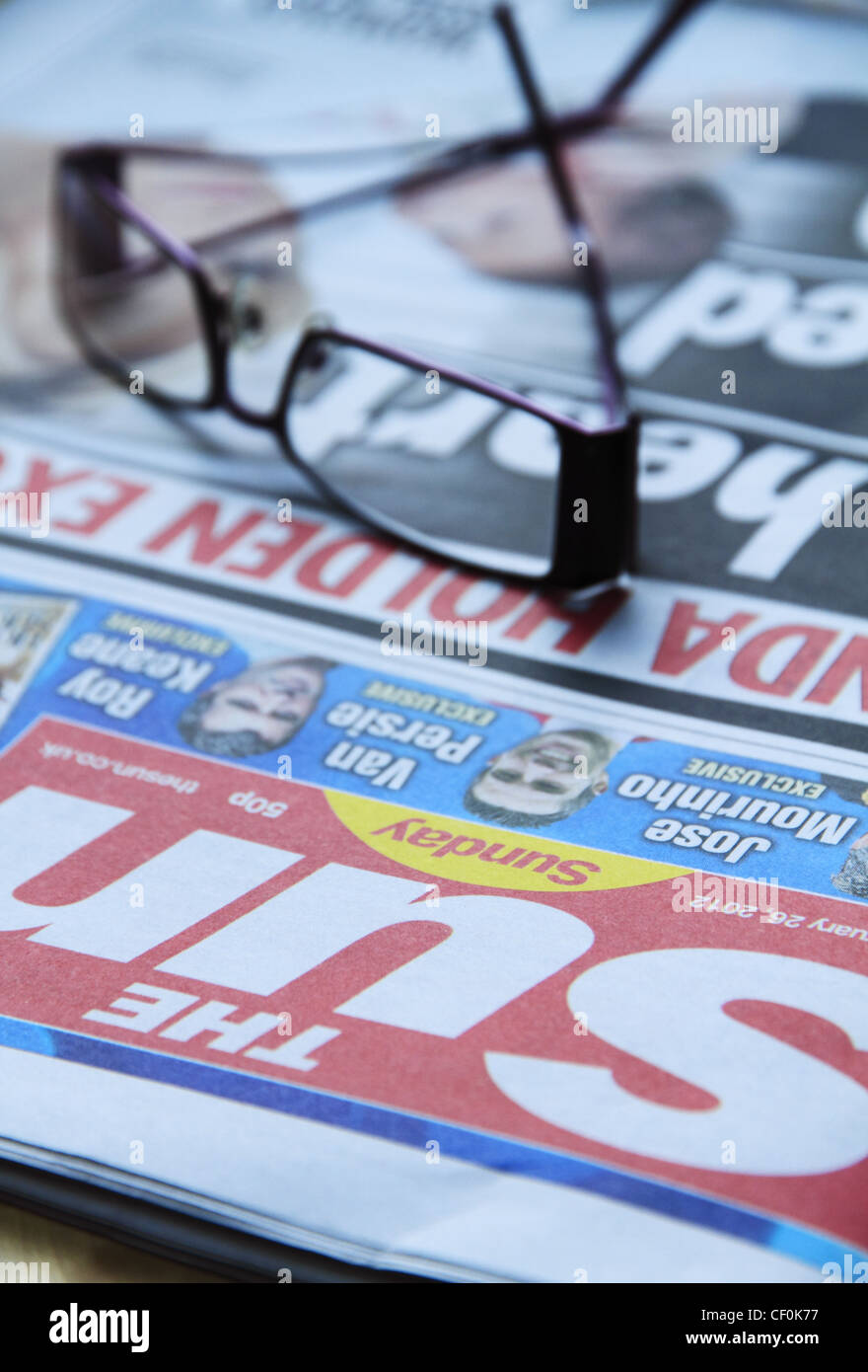 Daily Uk Tabloid Newspaper Sun High Resolution Stock Photography and ...