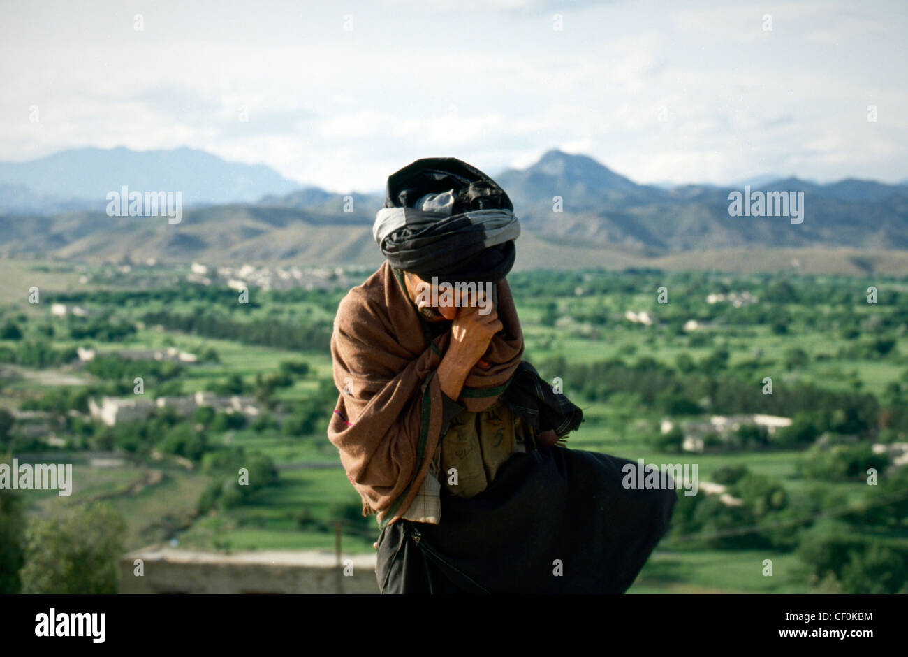 Mujahedin in Jalalabad, Afghanistan Stock Photo - Alamy