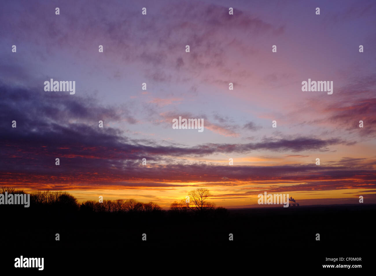 Horizontal landscape sunset with power station on the horizon Stock ...