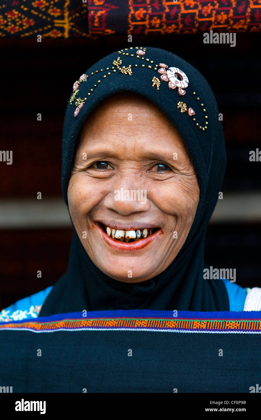 Ikat textiles flores island hi-res stock photography and images - Alamy