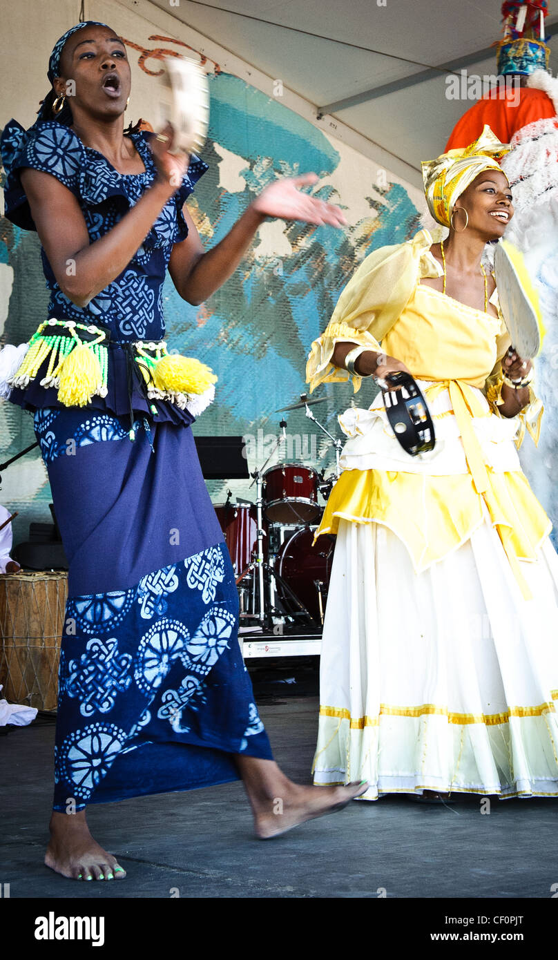 African Dance High Resolution Stock Photography and Images - Alamy