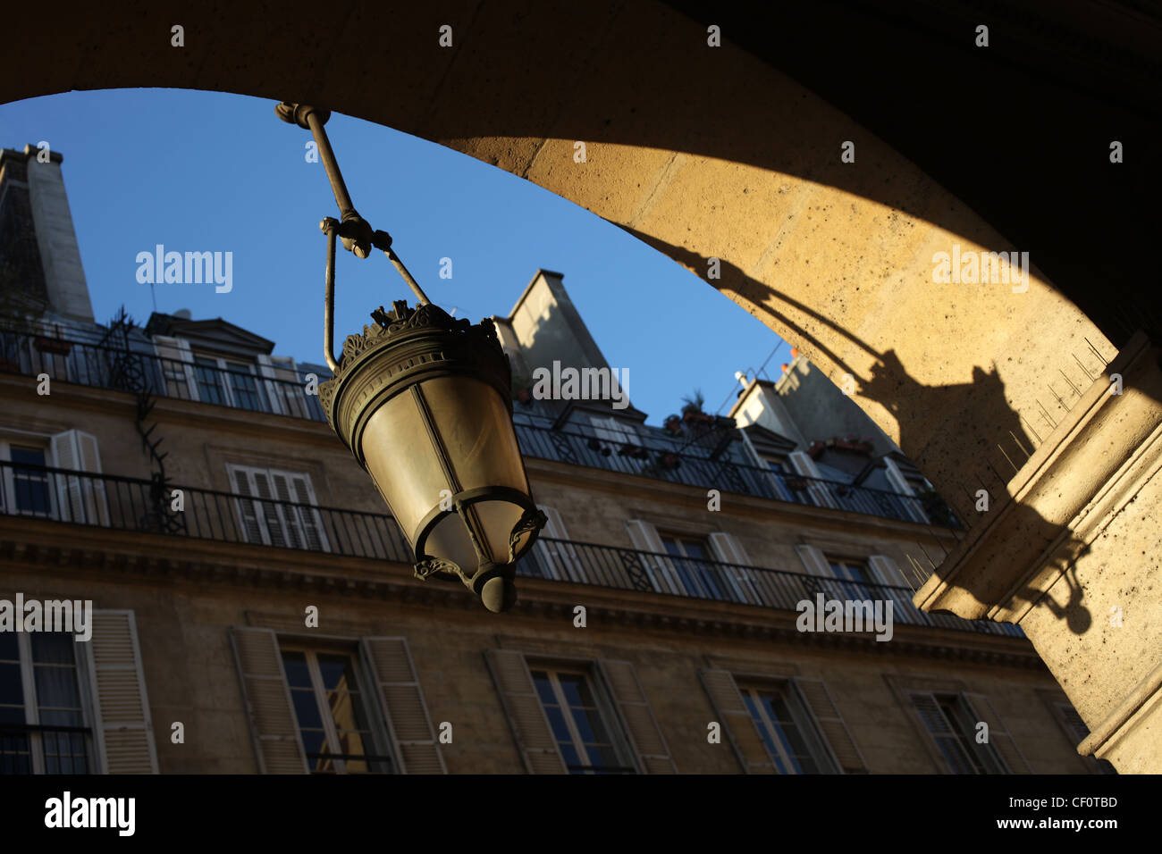 Pyramides Square High Resolution Stock Photography and Images - Alamy