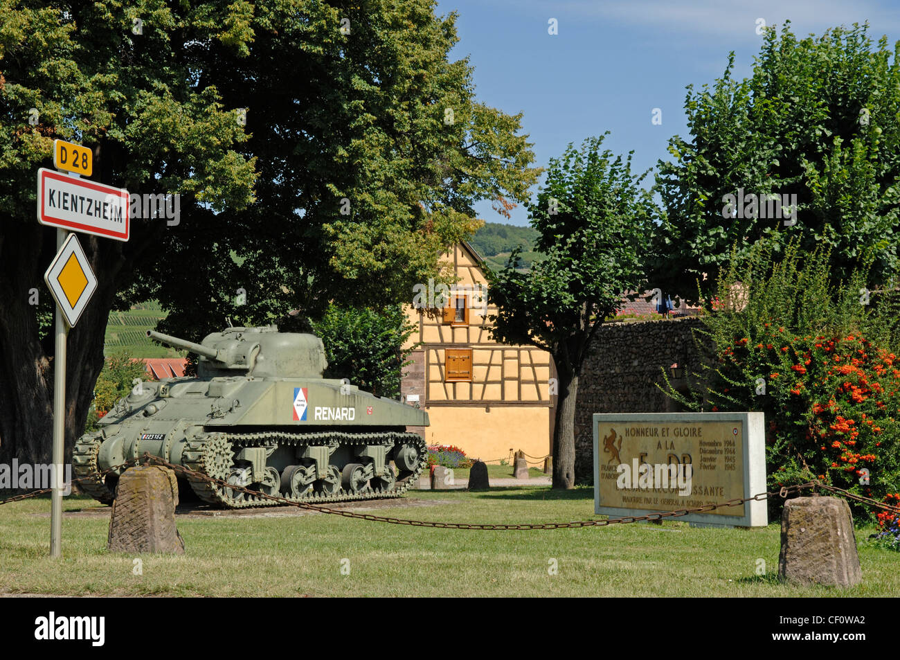 Sherman tank memorial hi-res stock photography and images - Alamy