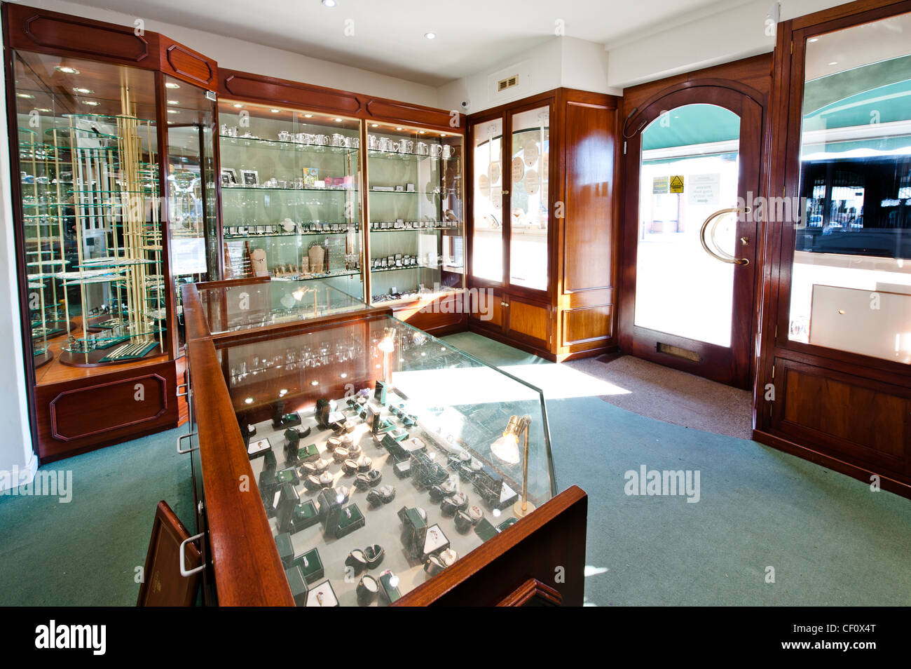 Inside of a typical jewelers shop Stock Photo - Alamy