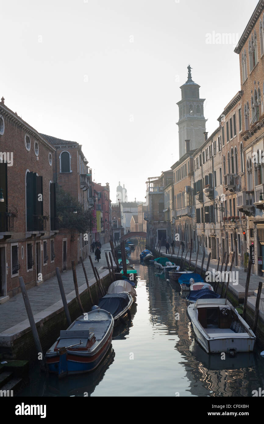 Street view of Venice Stock Photo - Alamy