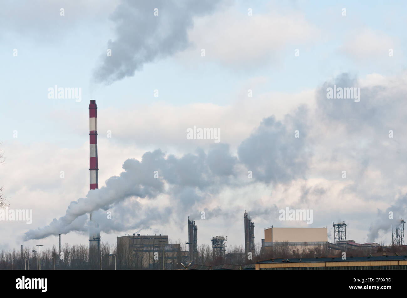 dirty smoke and pollution produced by chemical factory Stock Photo - Alamy